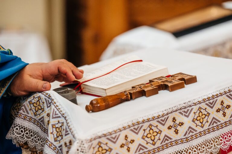 Najbolje čestitke za krizmu - Online personalizirani generator - Chat.HR